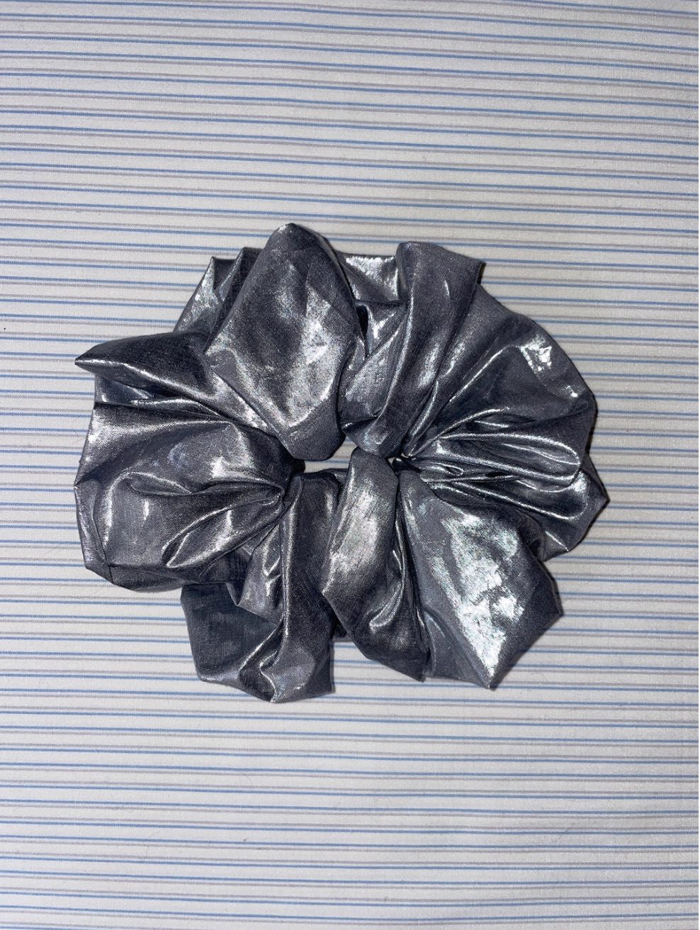 Scrunchie taffeta | The Menu